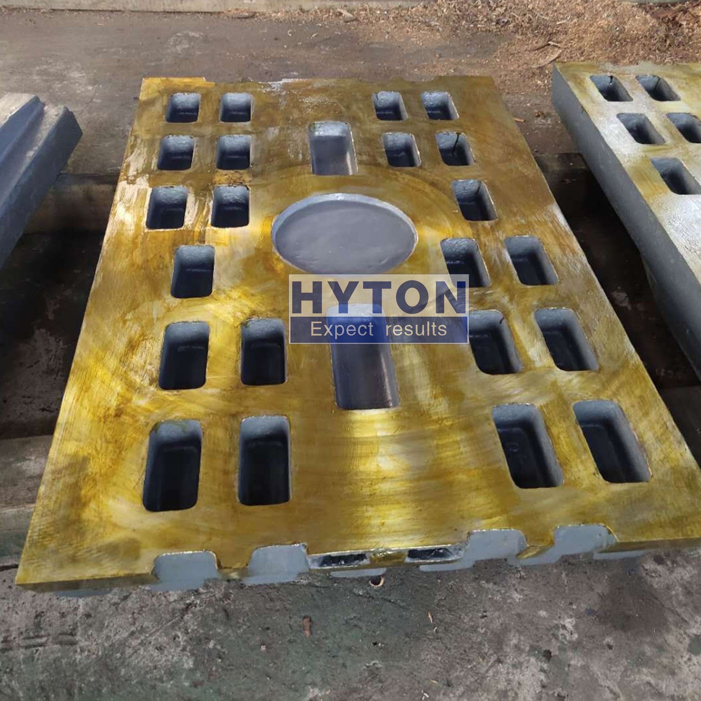Mn18 Mn22 Wear Liners Jaw Plate Suit to Sandvik CJ408 Jaw Crusher from ...